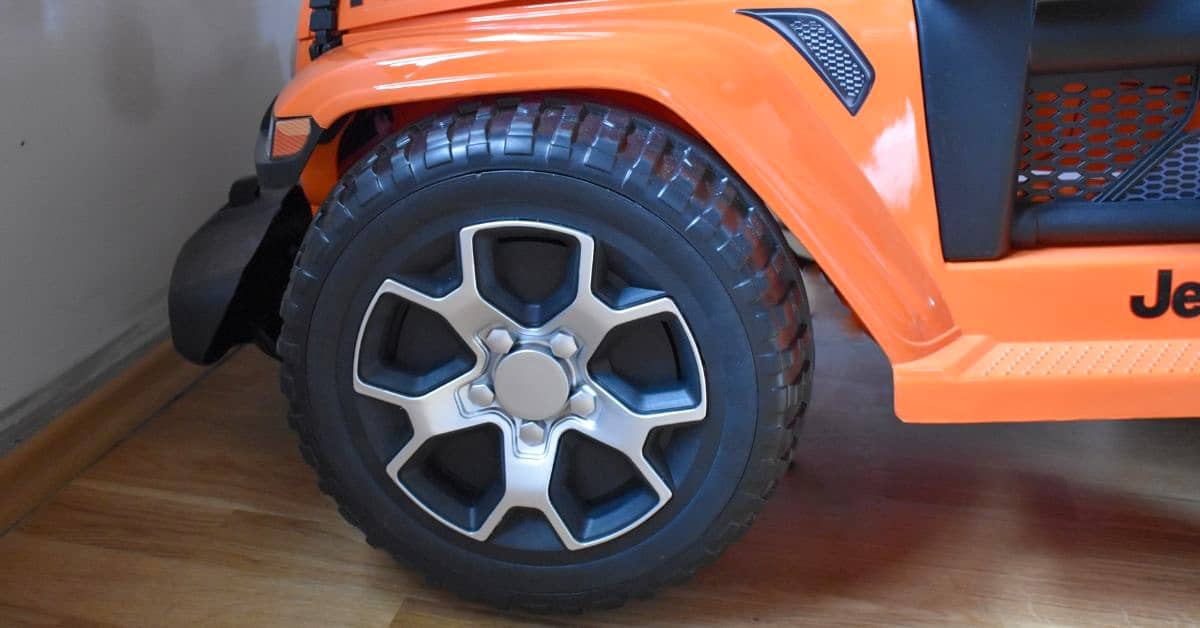 How to Lower Power Wheels in 9 Steps